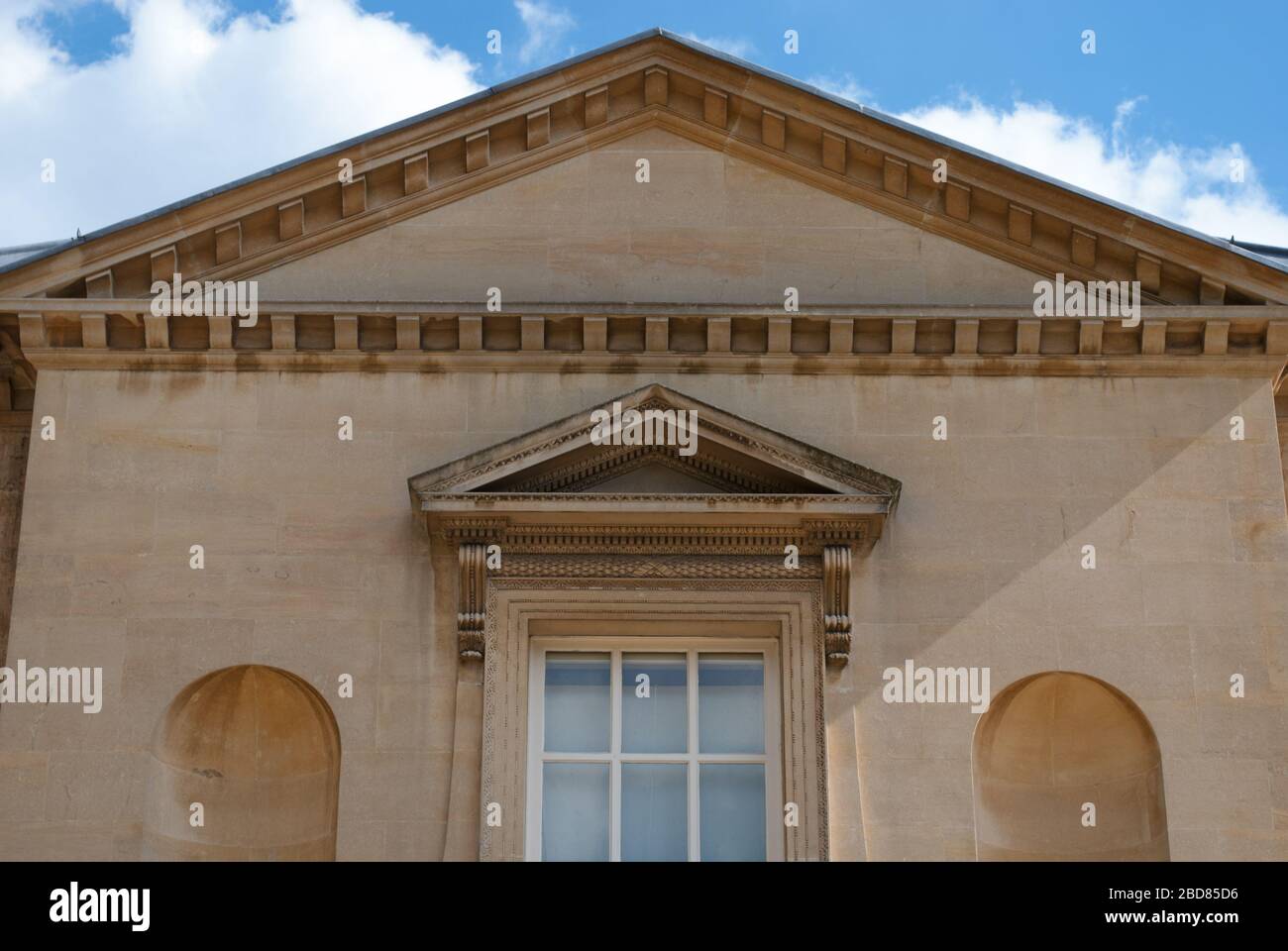 Classical Palladian Architecture Chiswick House & Gardens, Burlington ...