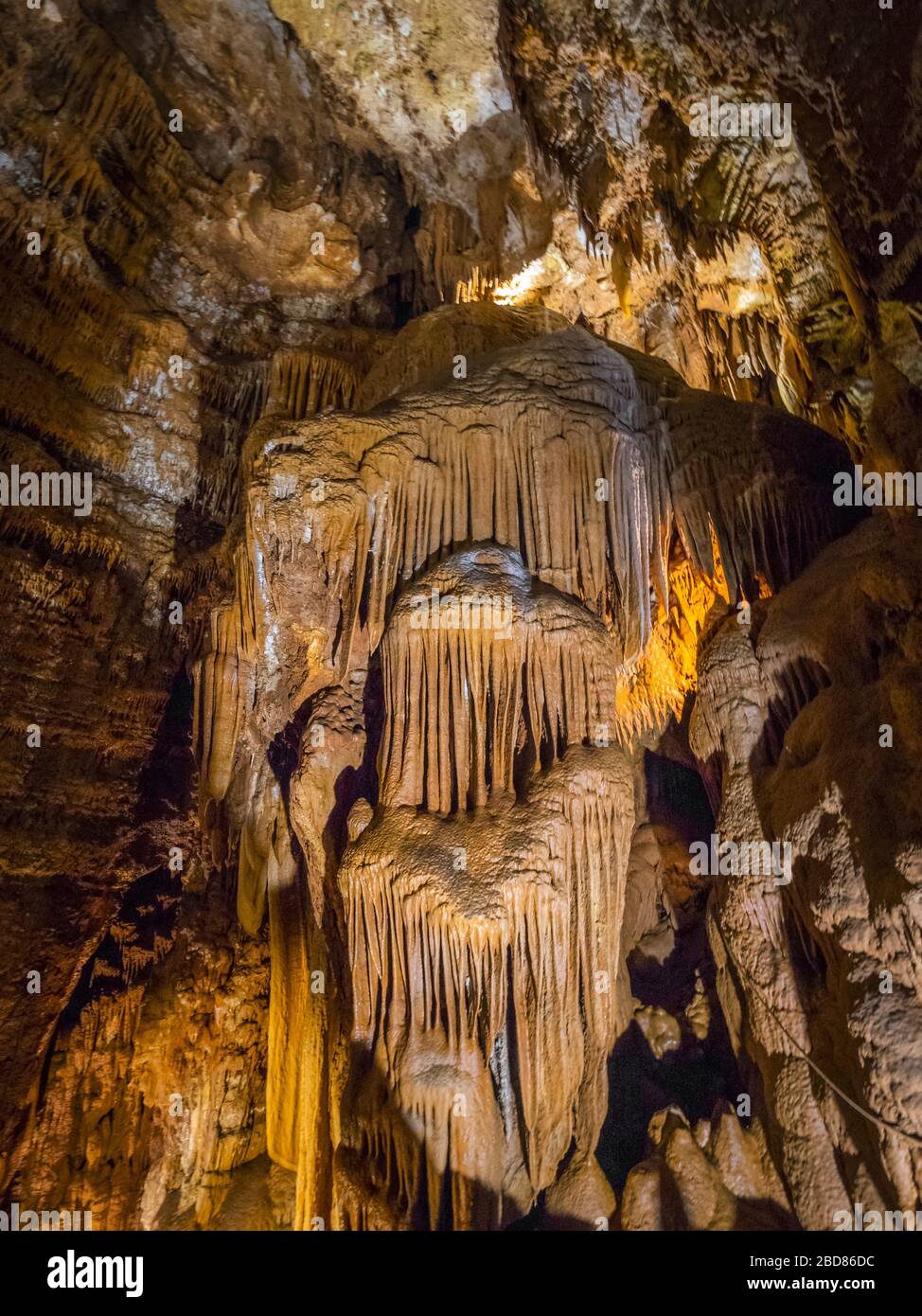 Limestone cave hi-res stock photography and images - Alamy