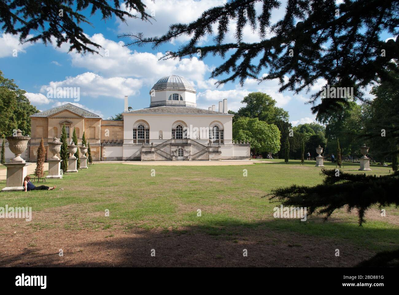 Classical Palladian Architecture Chiswick House & Gardens, Burlington ...