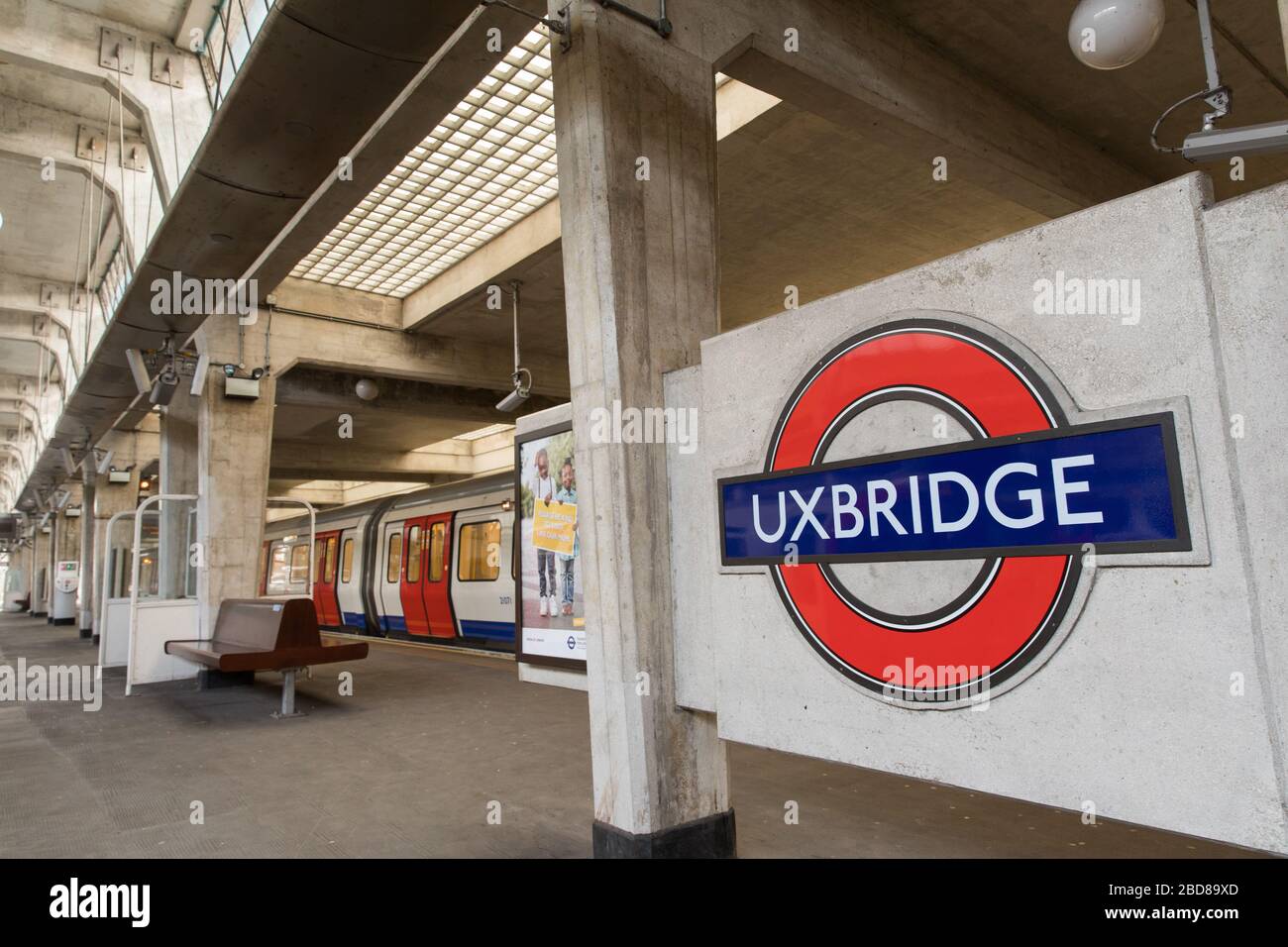 Uxbridge tube station hi-res stock photography and images - Alamy