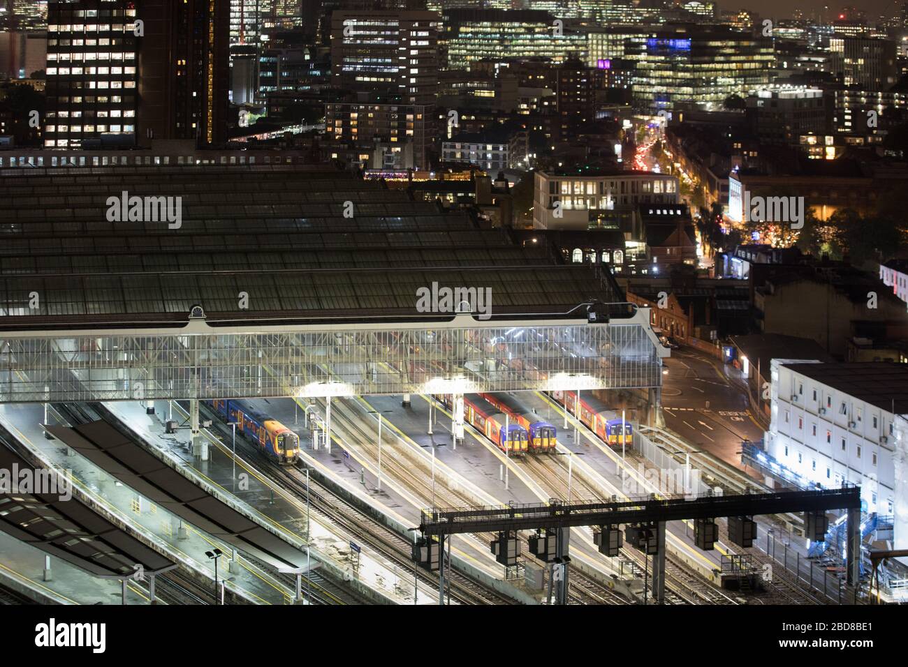 London Waterloo Mainline railway station at night Stock Photo - Alamy