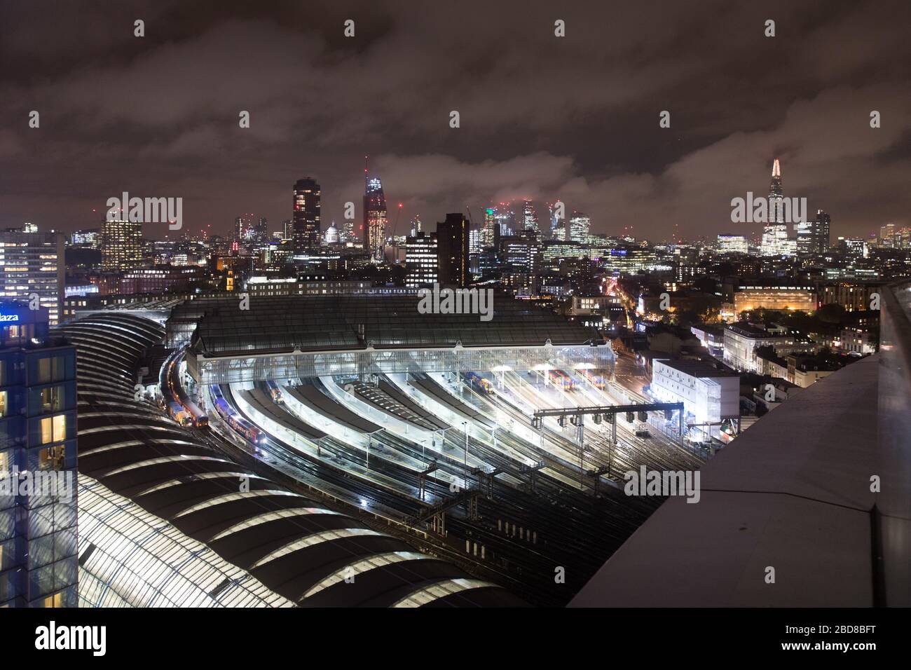 London Waterloo Mainline railway station at night Stock Photo - Alamy