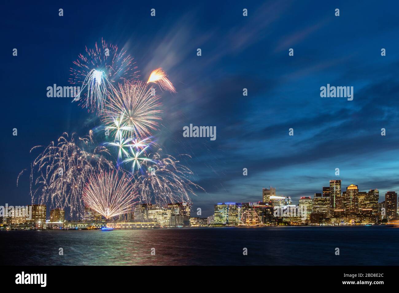 Fireworks over harbor usa hi-res stock photography and images - Alamy