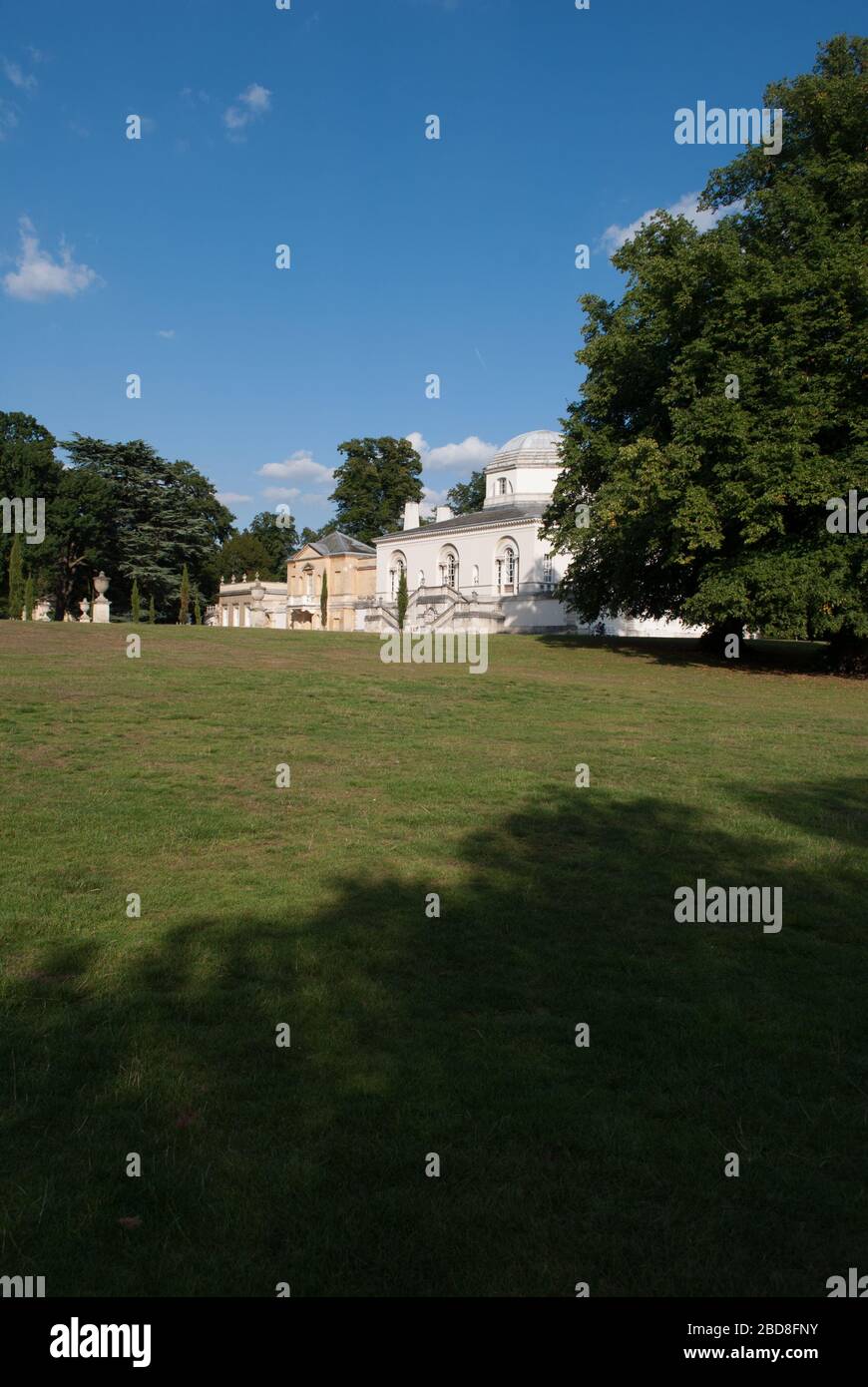 Classical Palladian Architecture Chiswick House & Gardens, Burlington ...