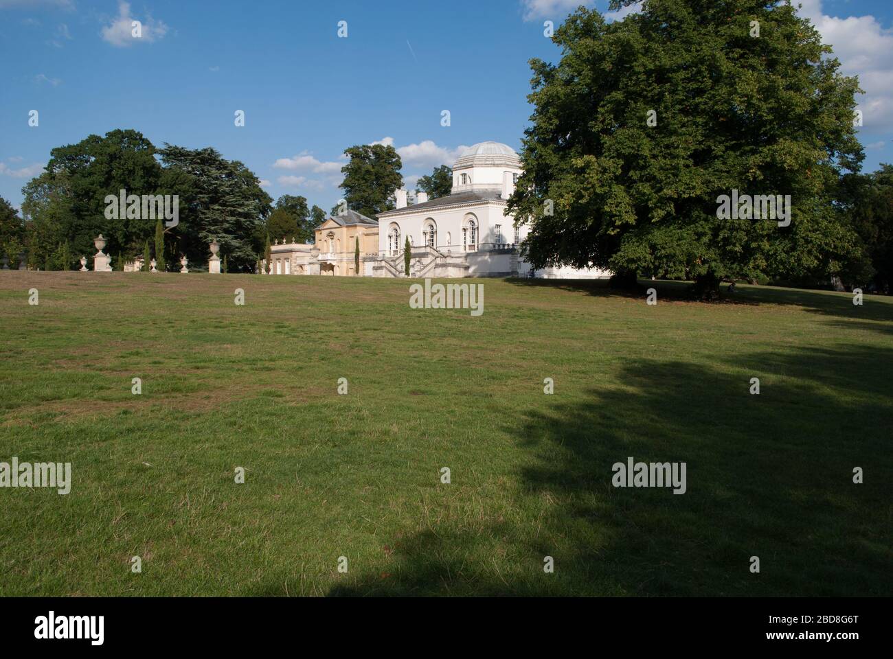 Classical Palladian Architecture Chiswick House & Gardens, Burlington ...