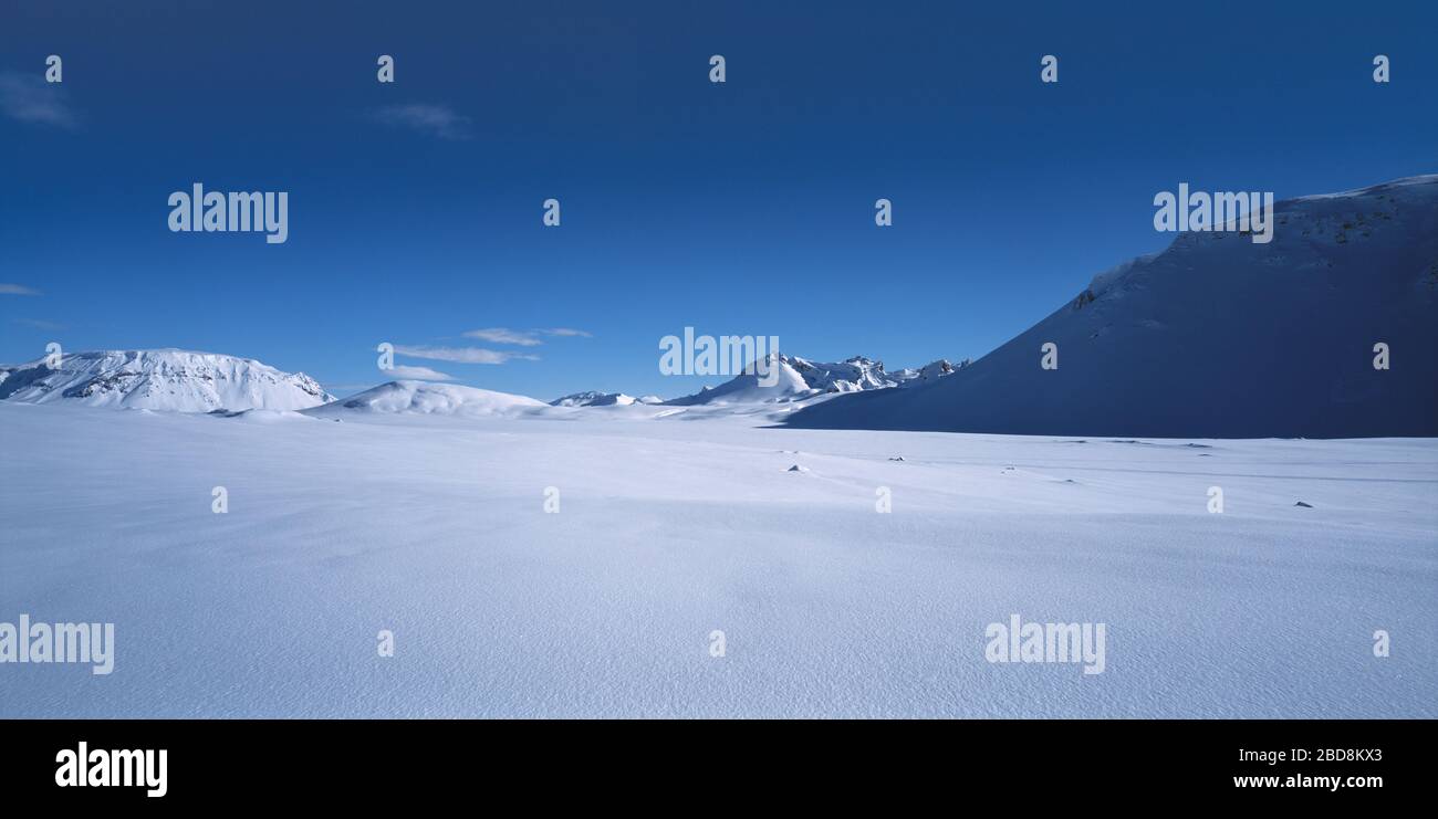 Icelandic snow scene hi-res stock photography and images - Alamy