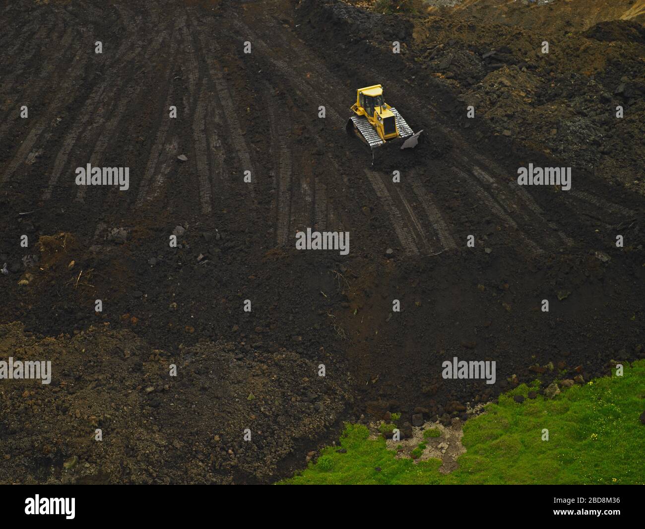 Bulldozer dirt hi-res stock photography and images - Alamy