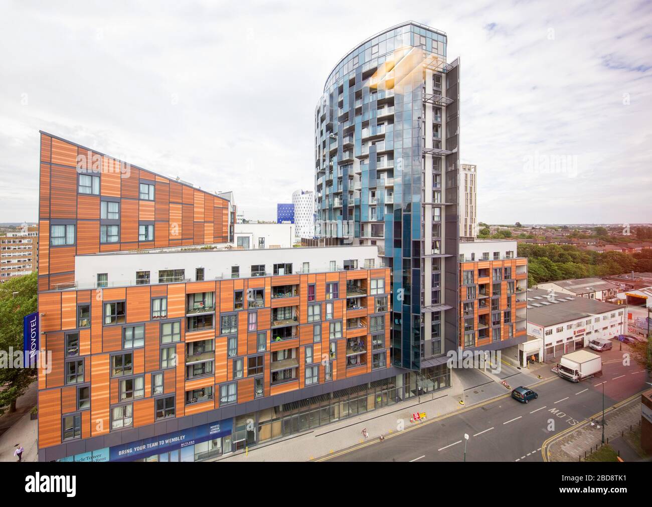 Wembley hotel hi-res stock photography and images - Alamy