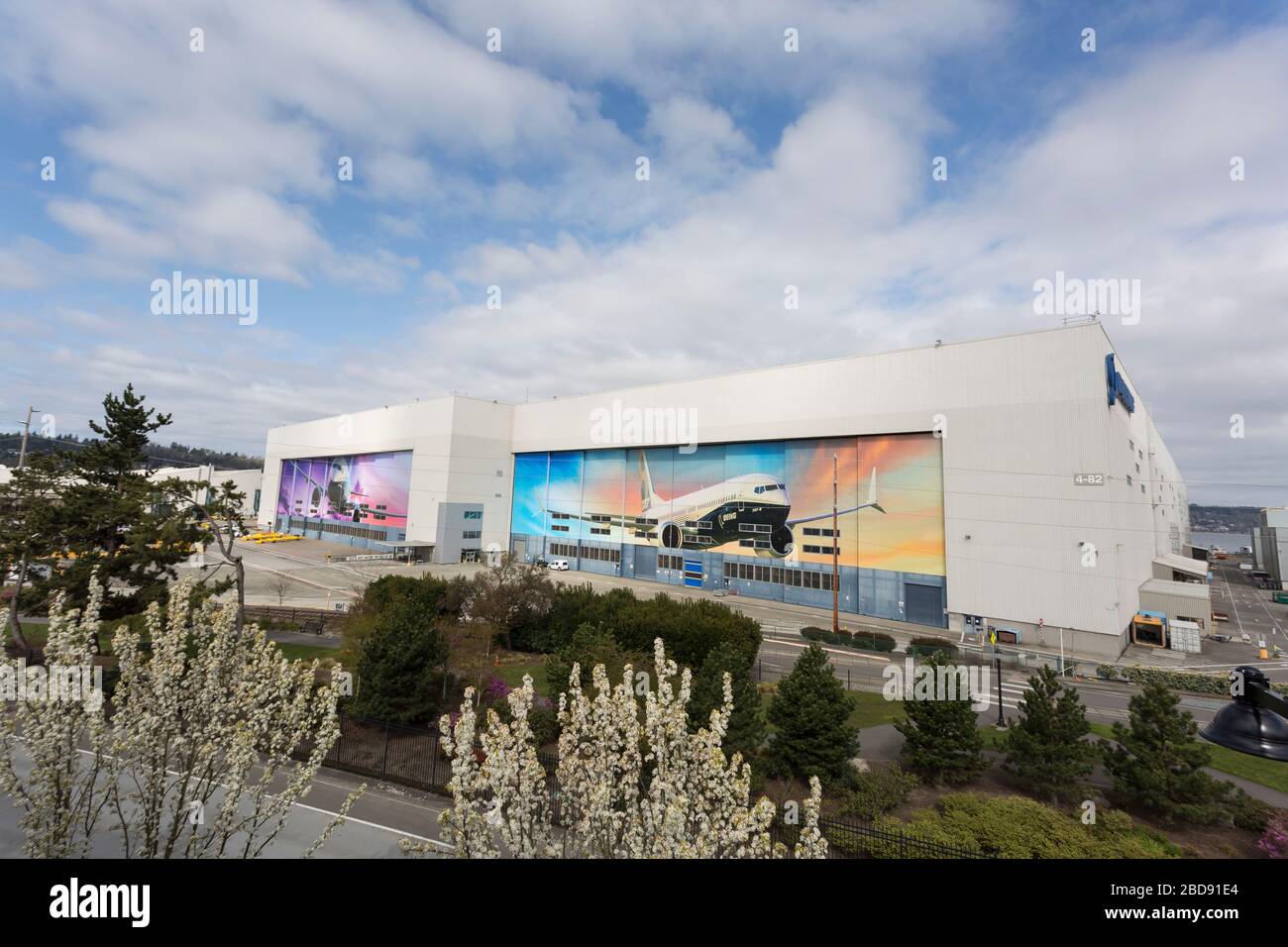 Boeing renton factory mural hi-res stock photography and images - Alamy