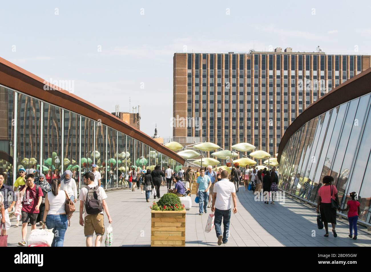 Westfield Stratford City Bridge and The Stratford Shoal by Studio Egret ...