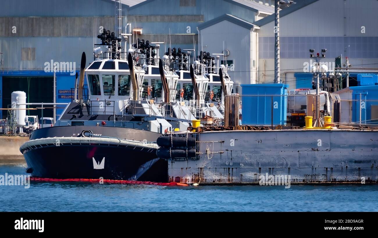 Us navy harbor defense hi-res stock photography and images - Alamy