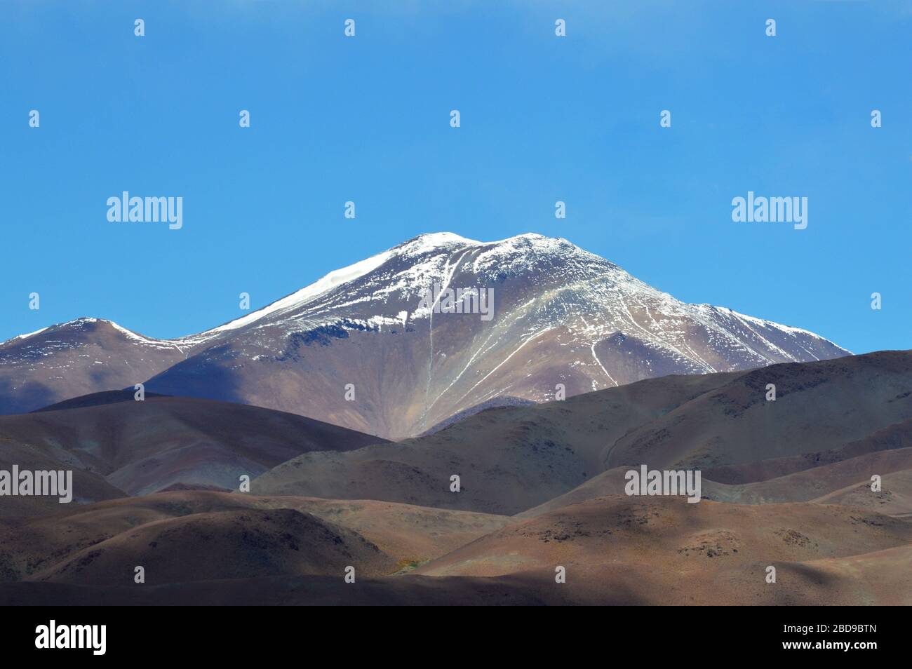 The Nevado de Quehuar, Quevar or Queva is a volcano with an altitude of ...
