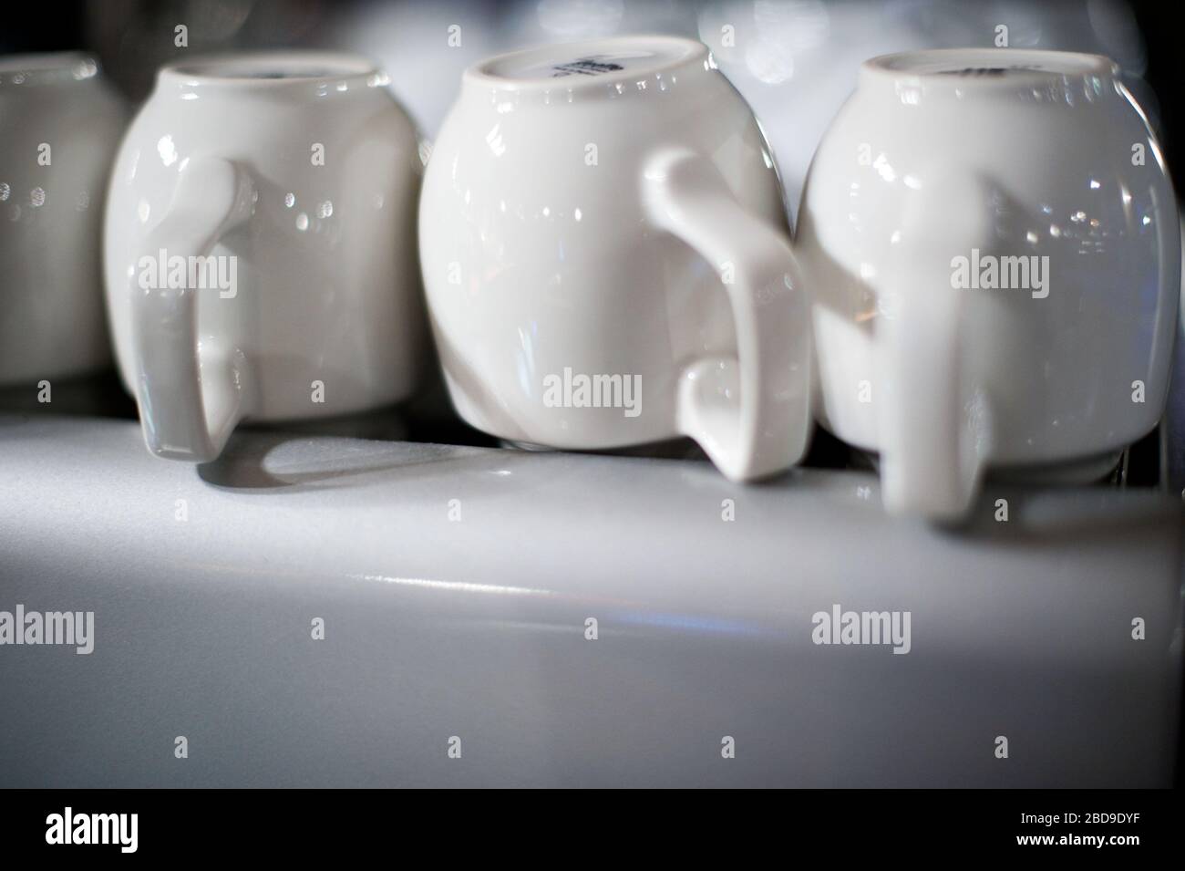 Empty white coffee porcelain hi-res stock photography and images - Alamy