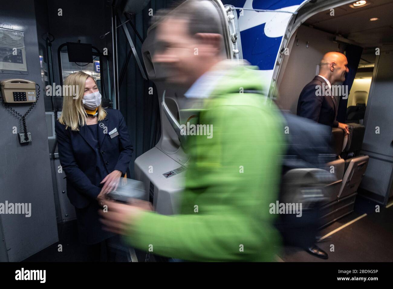 Boeing 747 air new zealand hi-res stock photography and images - Alamy