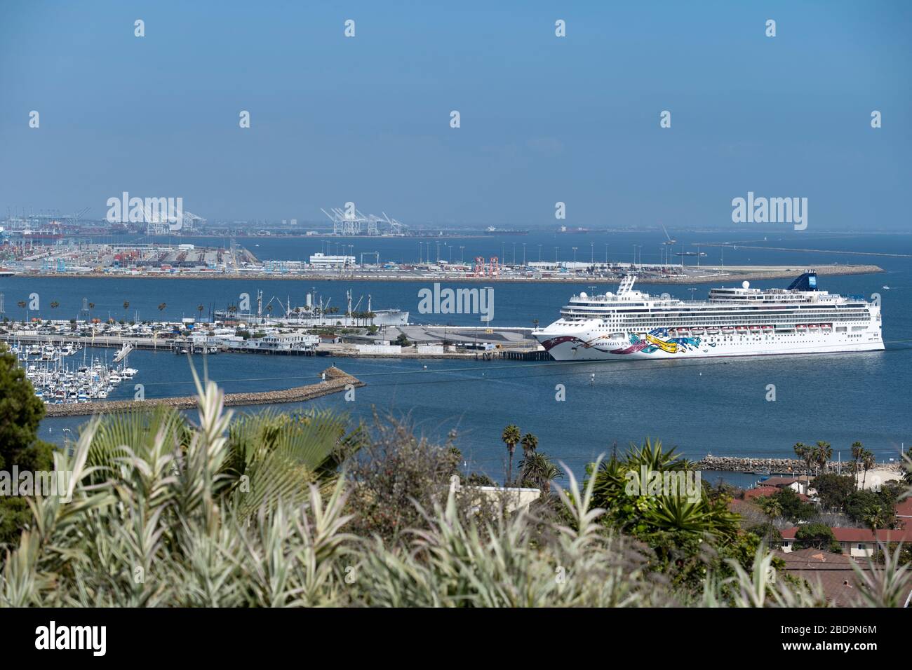 Battleship uss iowa museum hi-res stock photography and images - Alamy