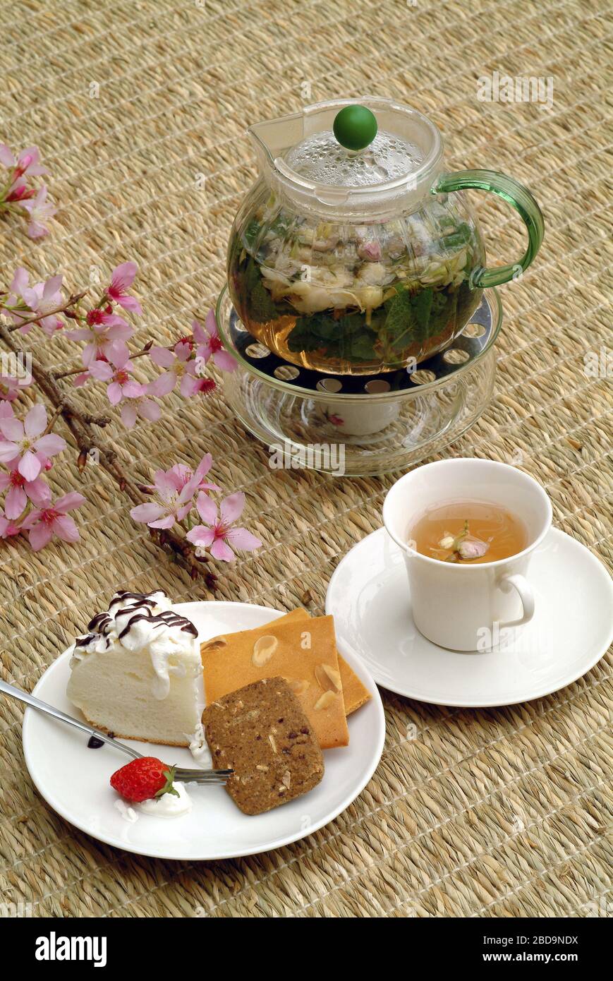 Afternoon tea set Stock Photo - Alamy