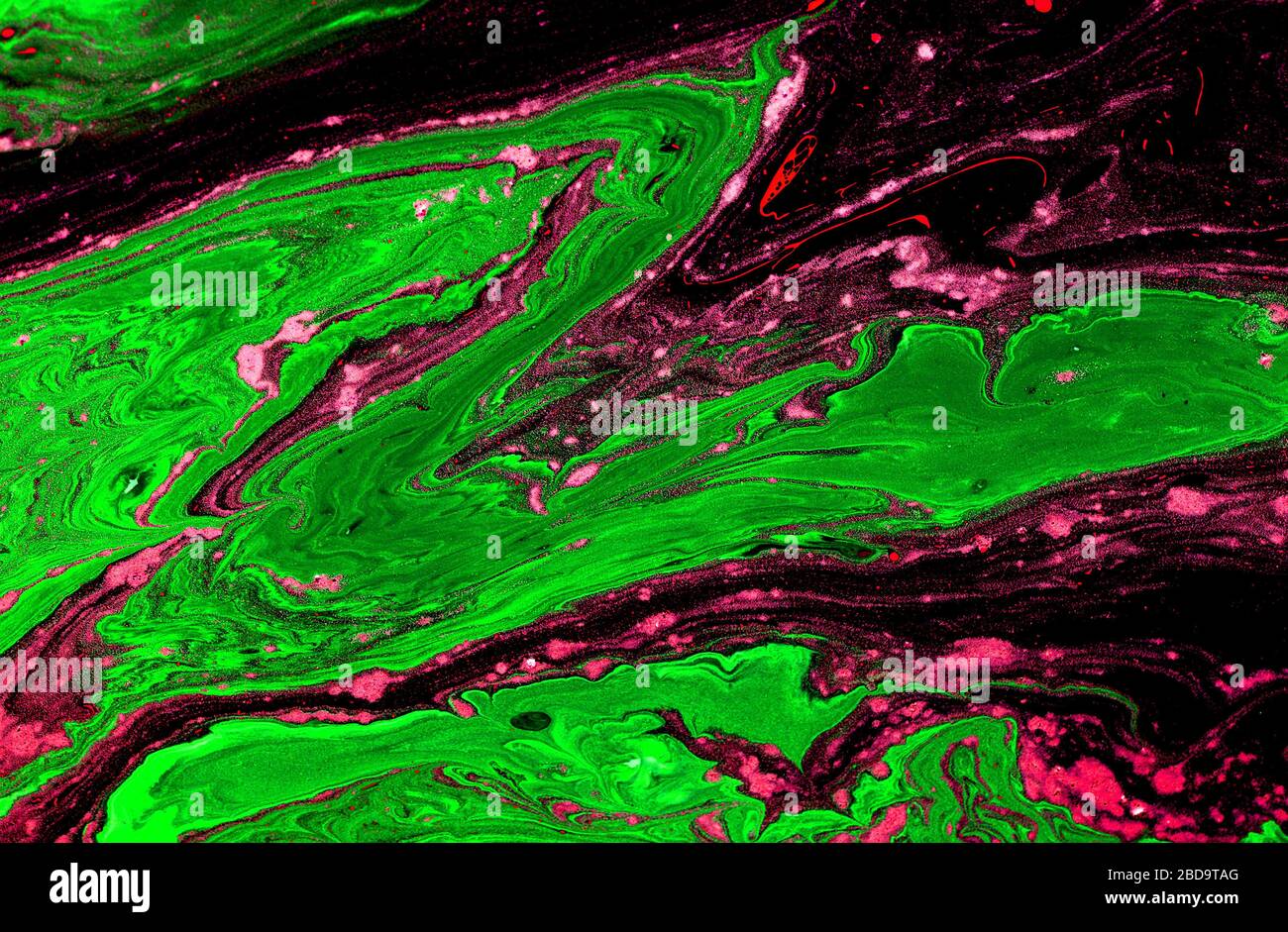 Flowing colors hi-res stock photography and images - Alamy