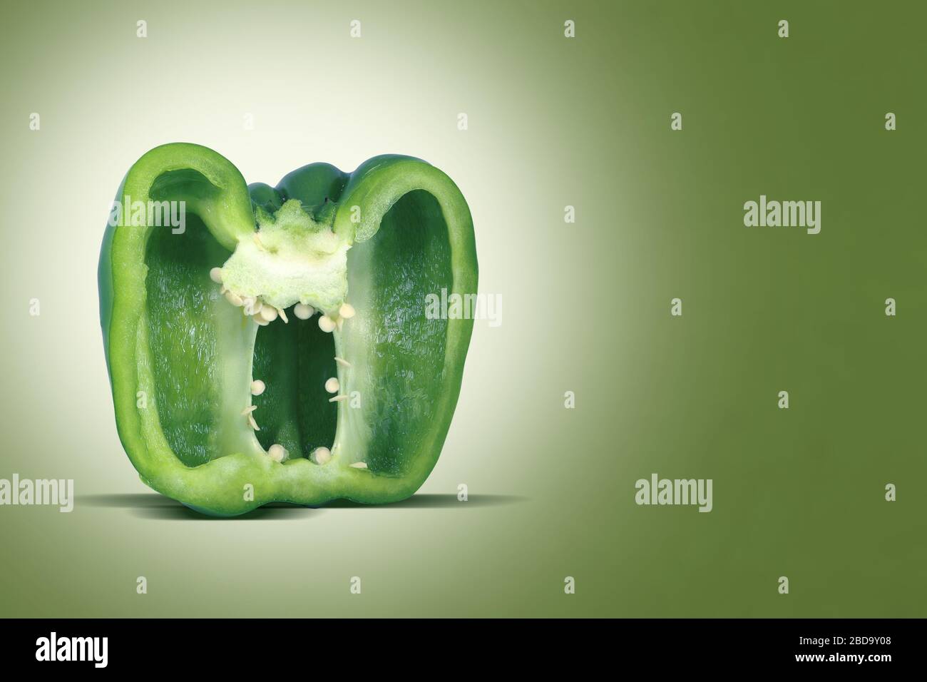 Cut capsicum hi-res stock photography and images - Alamy