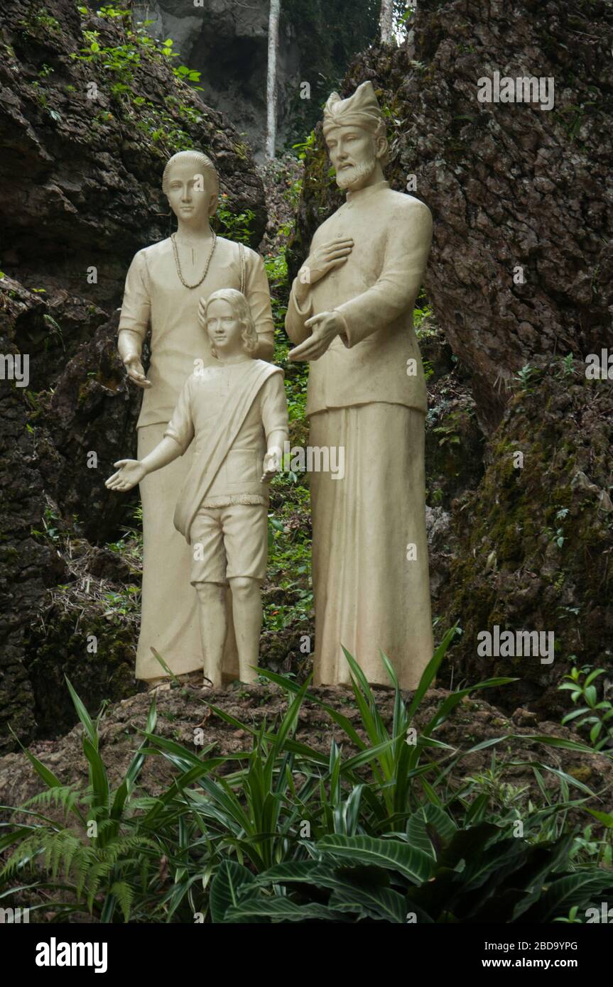 The Indonesian Christians prays at religious pilgrimage site of Sapak ...