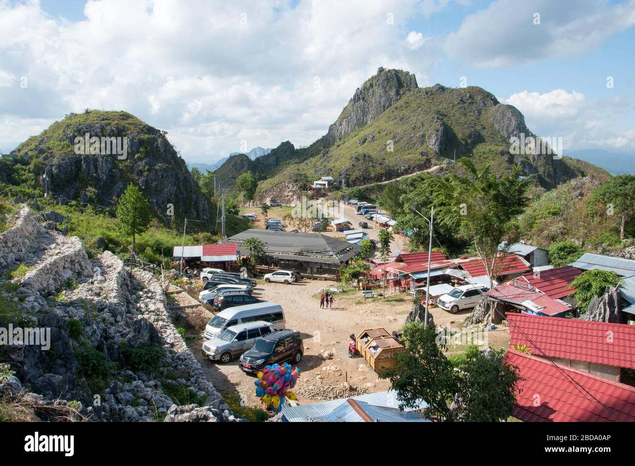 The Jesus Blessing statue at Buntu Burake site in Makale, Tana Toraja ...
