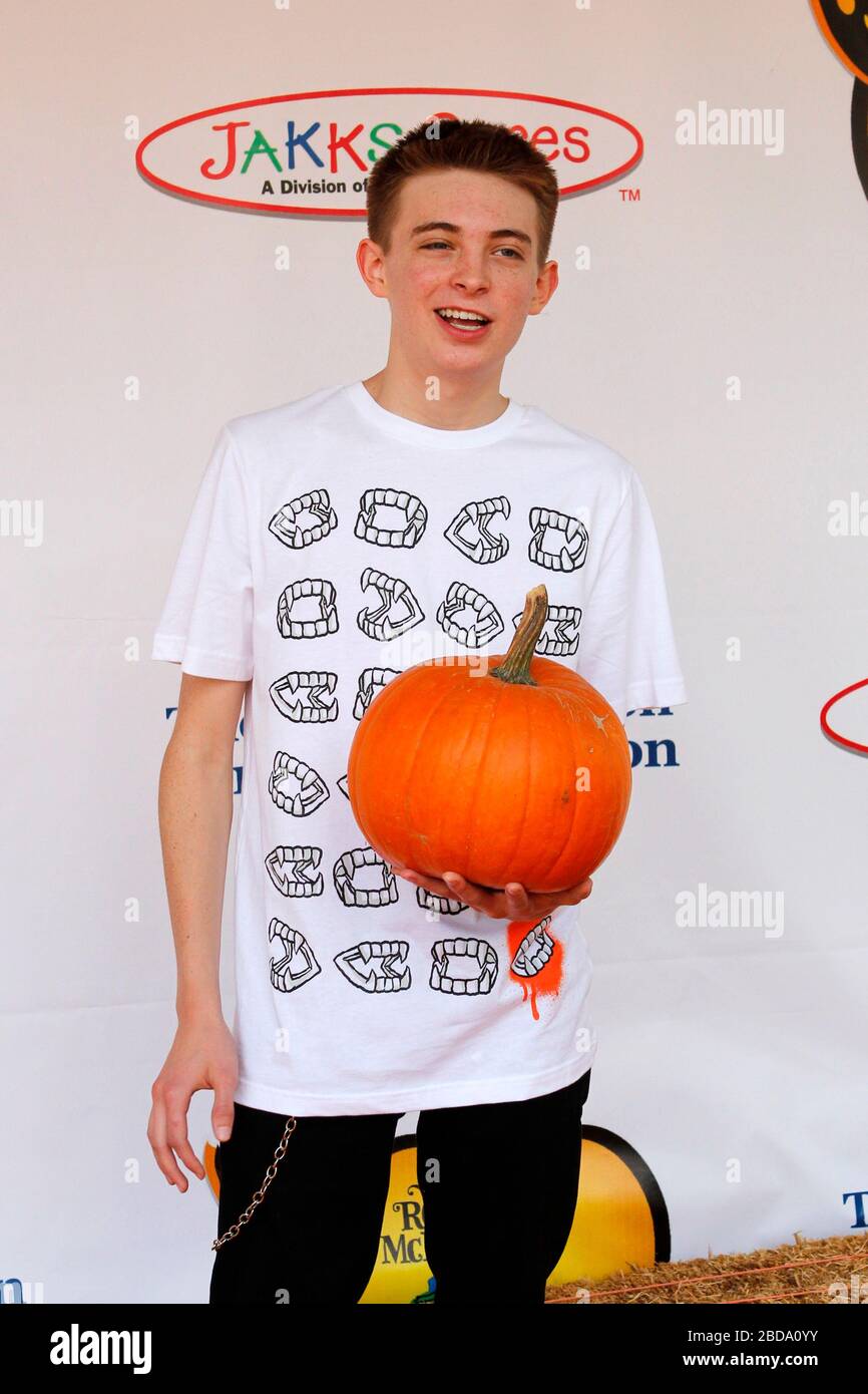 October 21, 2012, Los Angeles, CA, USA: LOS ANGELES - OCT 21: Dylan ...