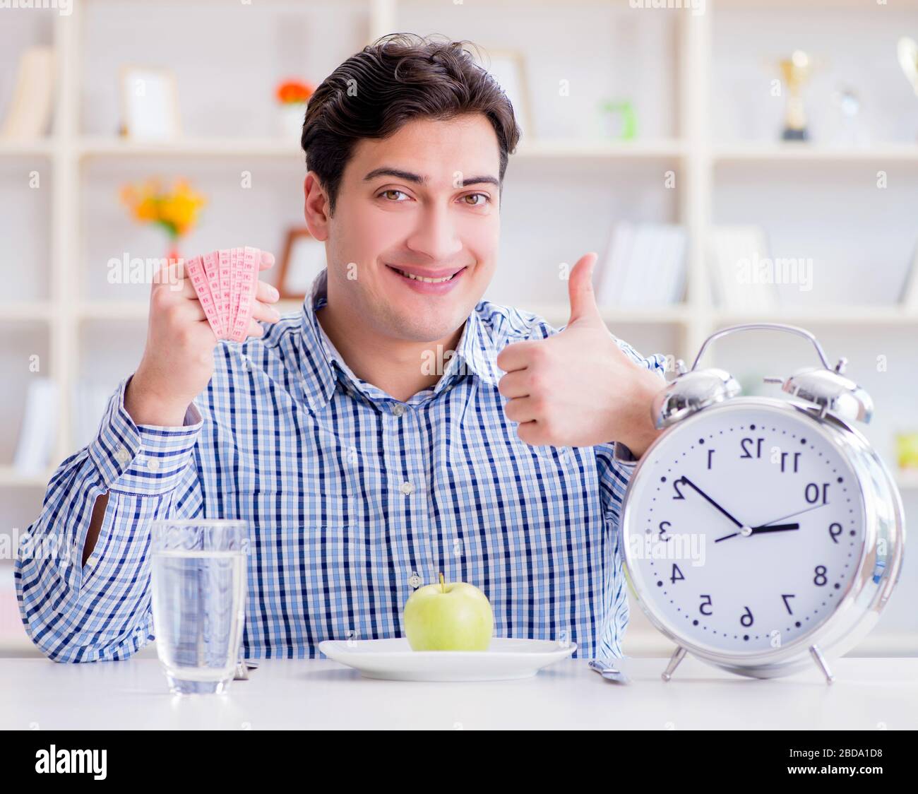 The concept of slow service in the restaurant Stock Photo - Alamy