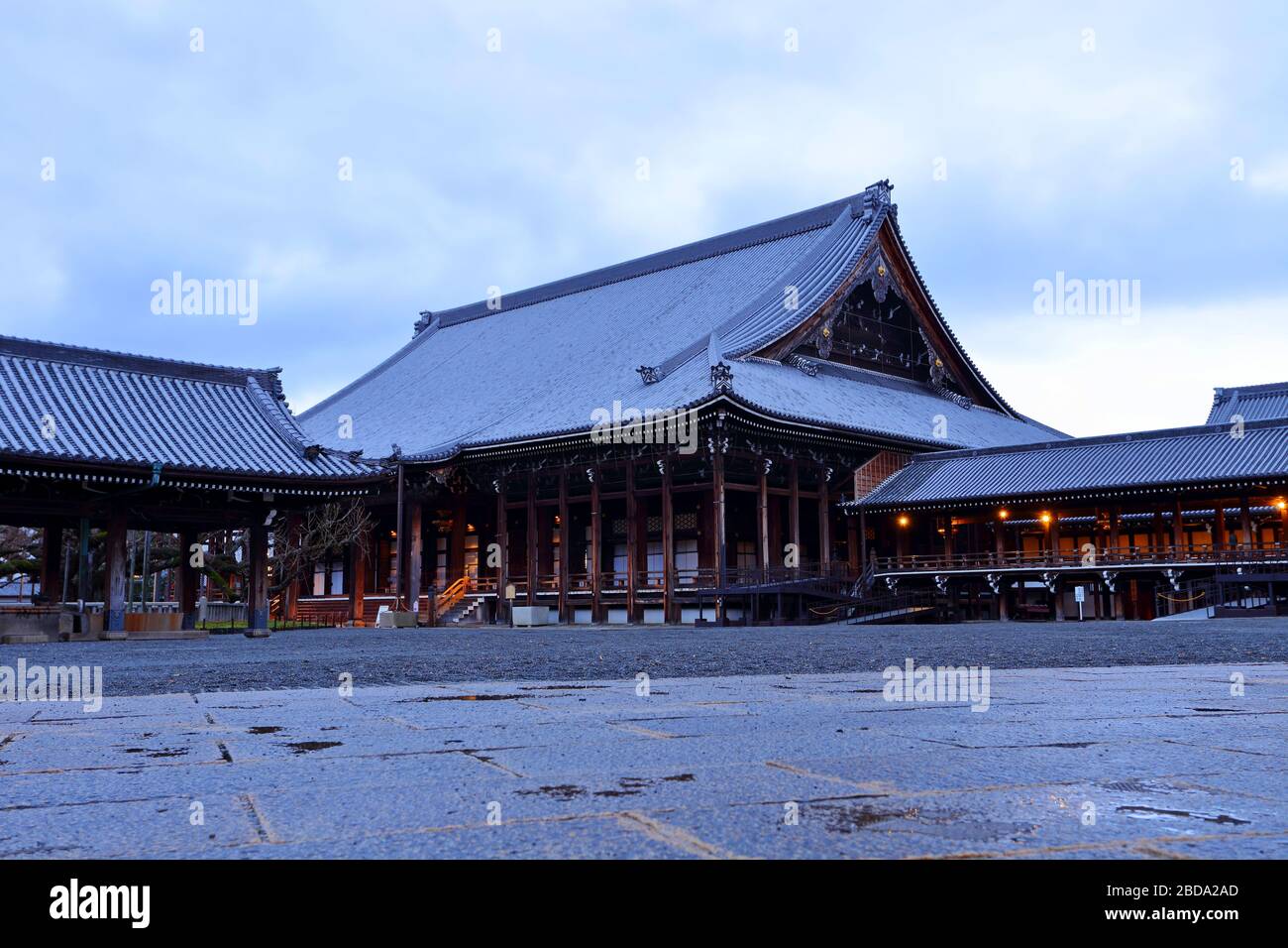 Ryukokuzan Hongan ji , Nishi Hongan ji Temple, Amida hall of Nishi ...