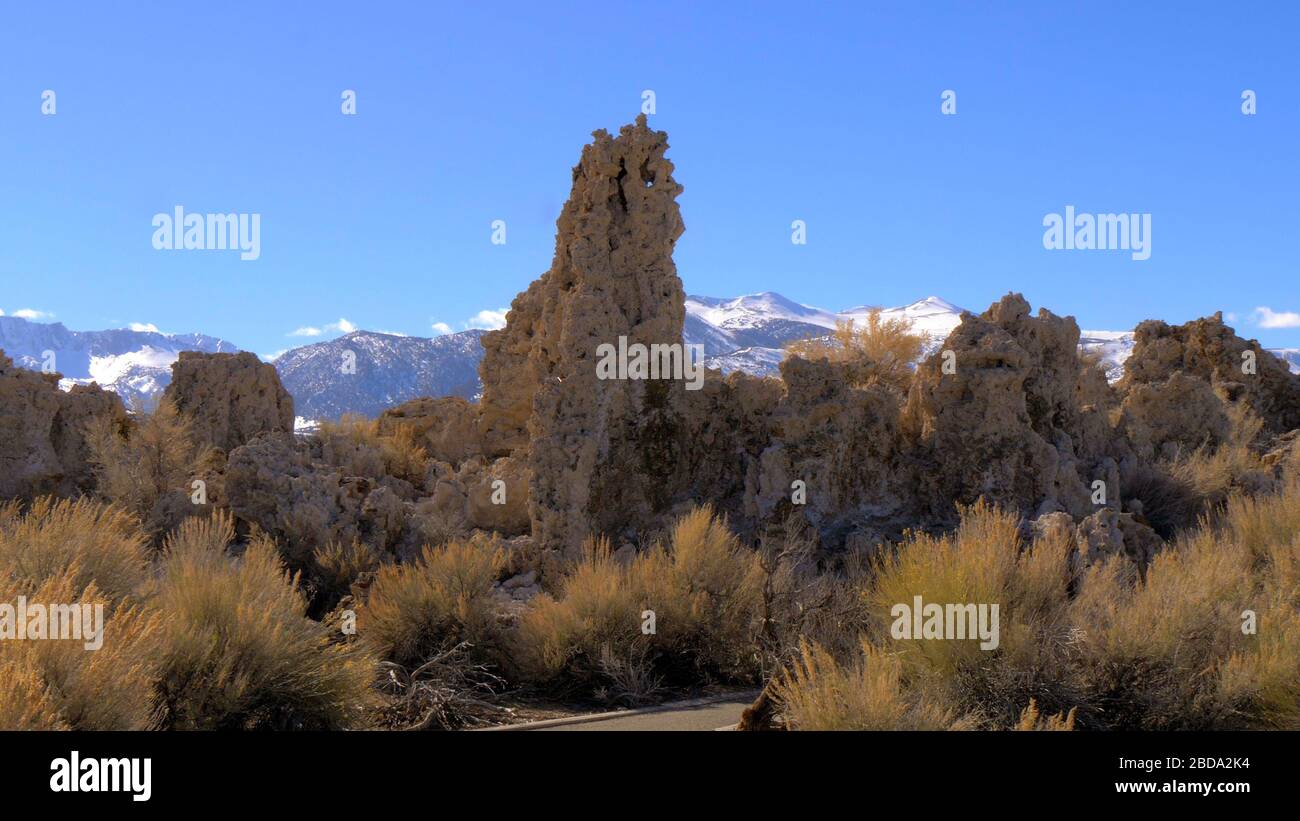 Tufa towers columns of limestone at Mono Lake Stock Photo - Alamy