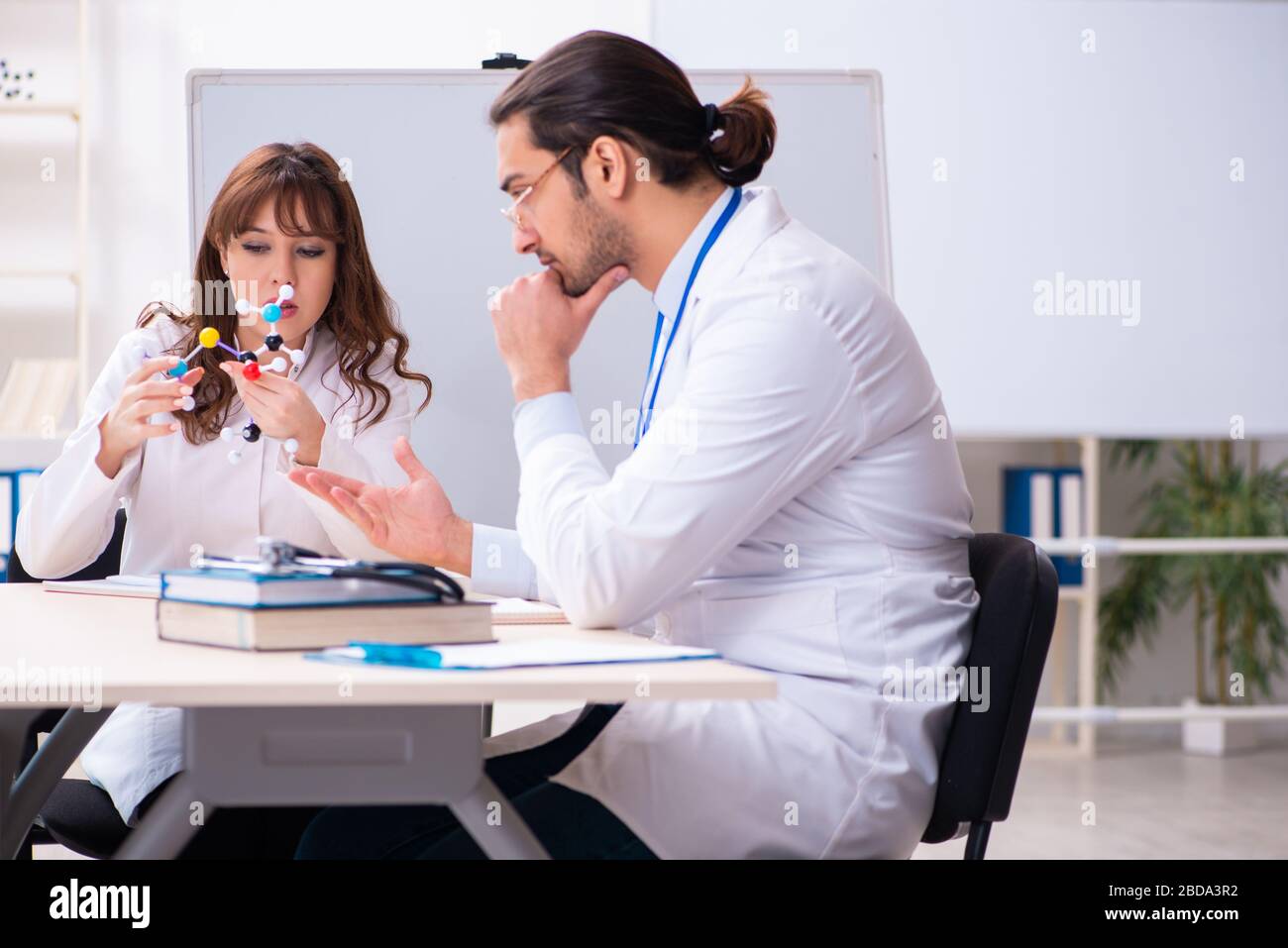 Medical students in the classroom college Stock Photo - Alamy
