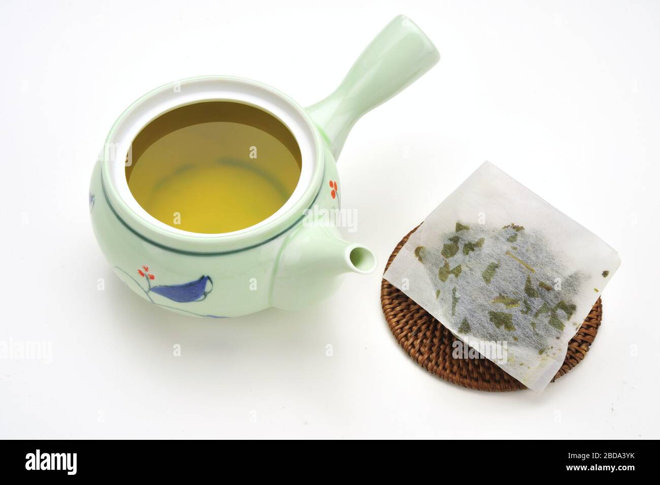 Alpine white tea hi-res stock photography and images - Alamy