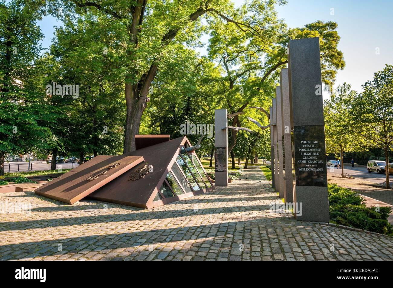 Monument to the home army hi-res stock photography and images - Alamy