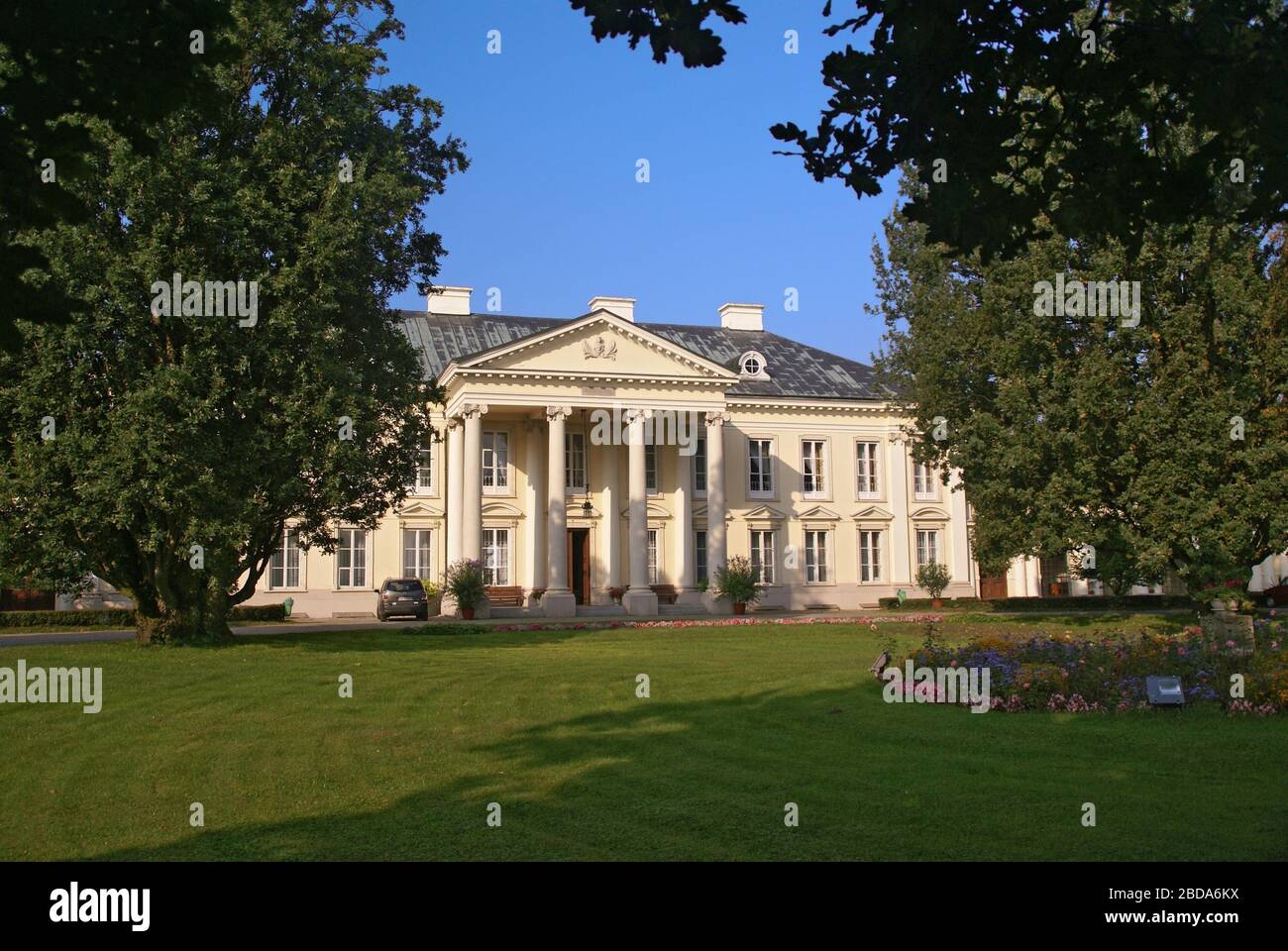 Walewski chamberlain hi-res stock photography and images - Alamy