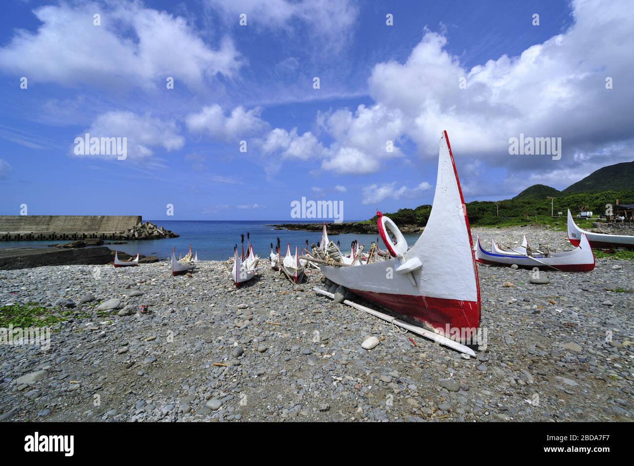 tatala canoe Taiwan Stock Photo - Alamy