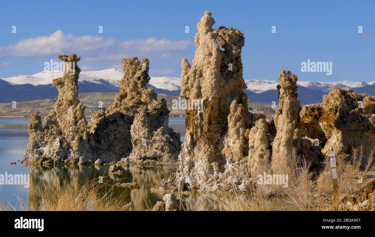 Tufa towers columns of limestone at Mono Lake Stock Photo - Alamy
