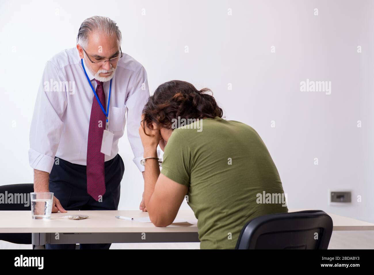 Jail inmate meeting with his lawyer hi-res stock photography and images ...