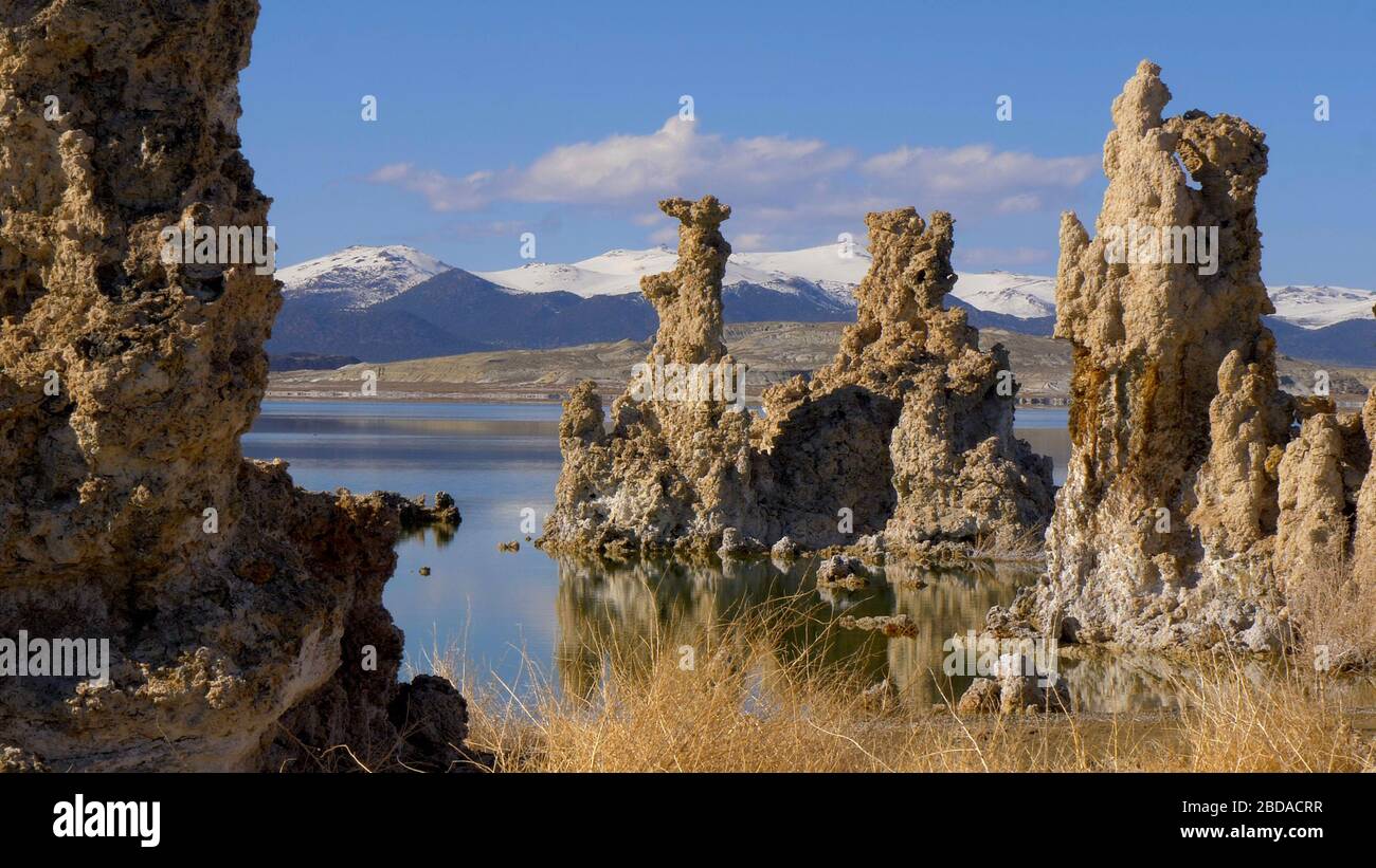 Tufa towers columns of limestone at Mono Lake Stock Photo - Alamy