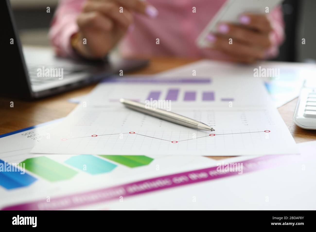 Report with relevant statistics Stock Photo - Alamy