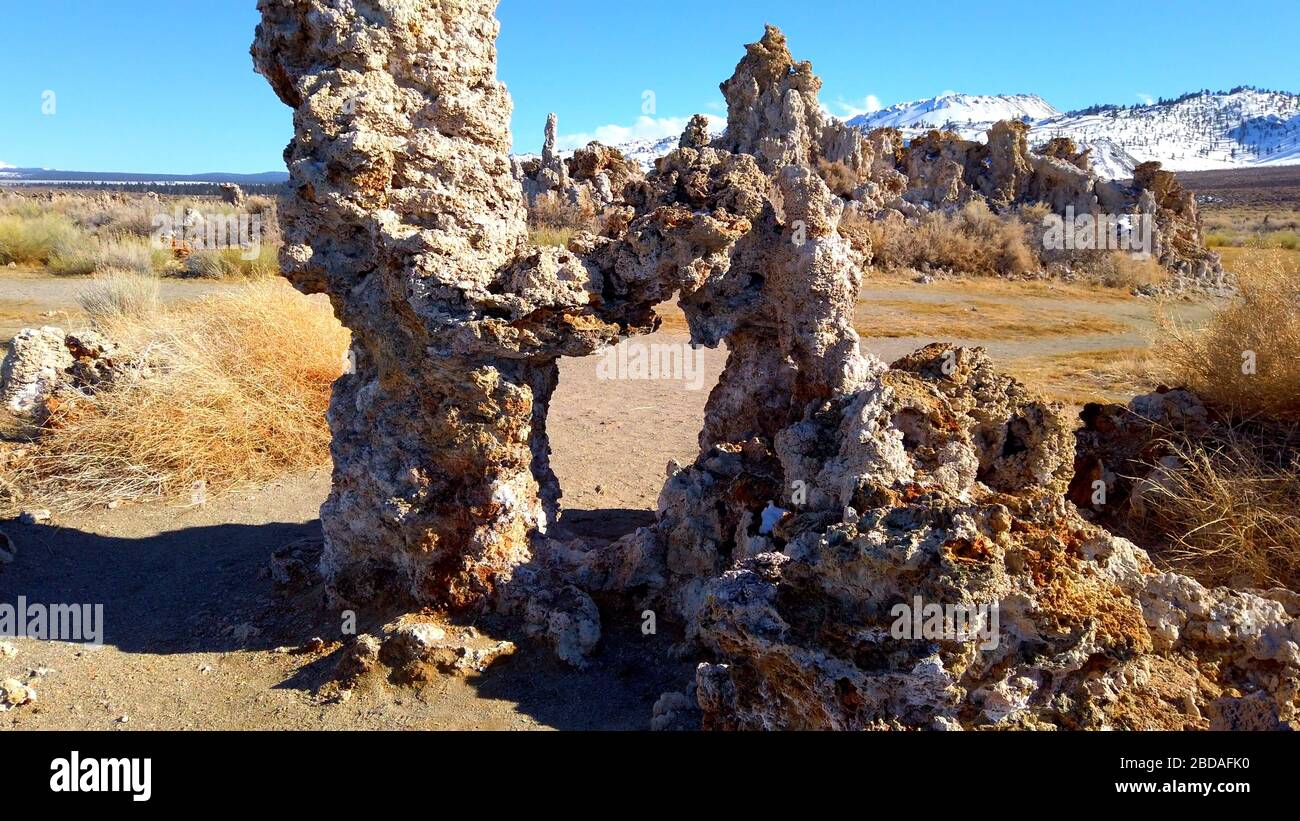 Tufa columns alkaline mono hi-res stock photography and images - Alamy