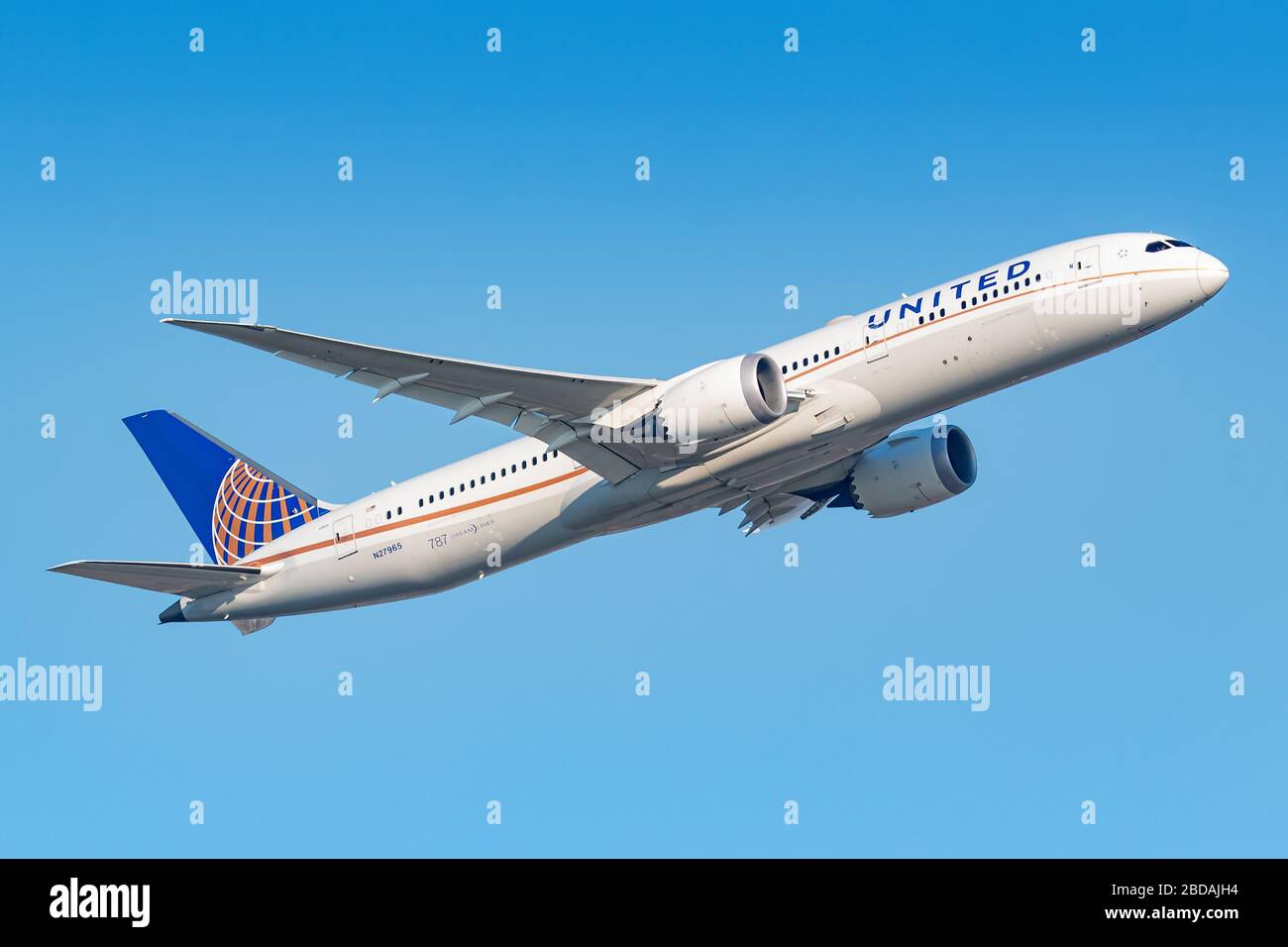 Frankfurt, Germany - April 7, 2020: United Airlines Boeing 787 airplane ...