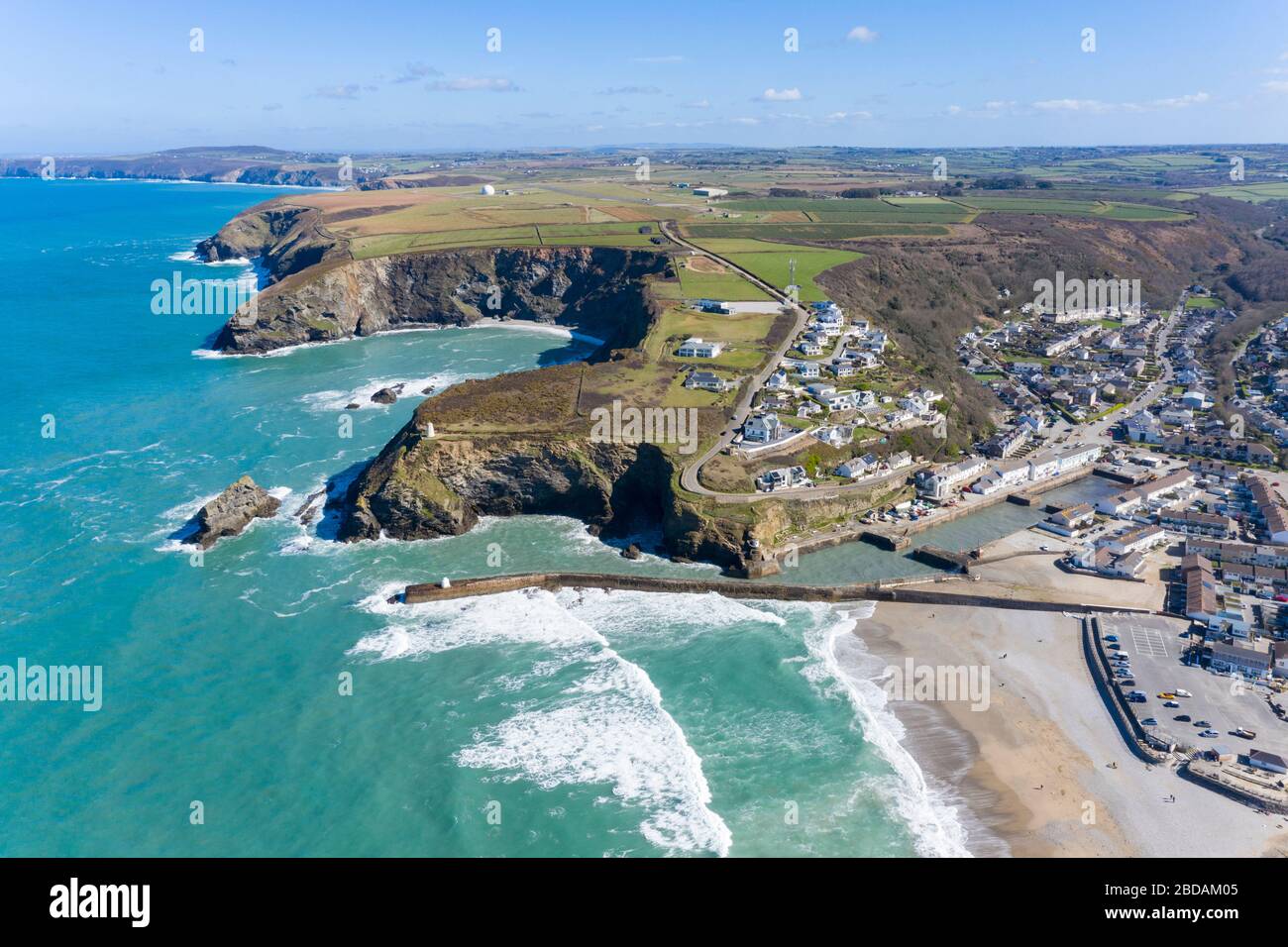 Cornwall airfield hi-res stock photography and images - Alamy