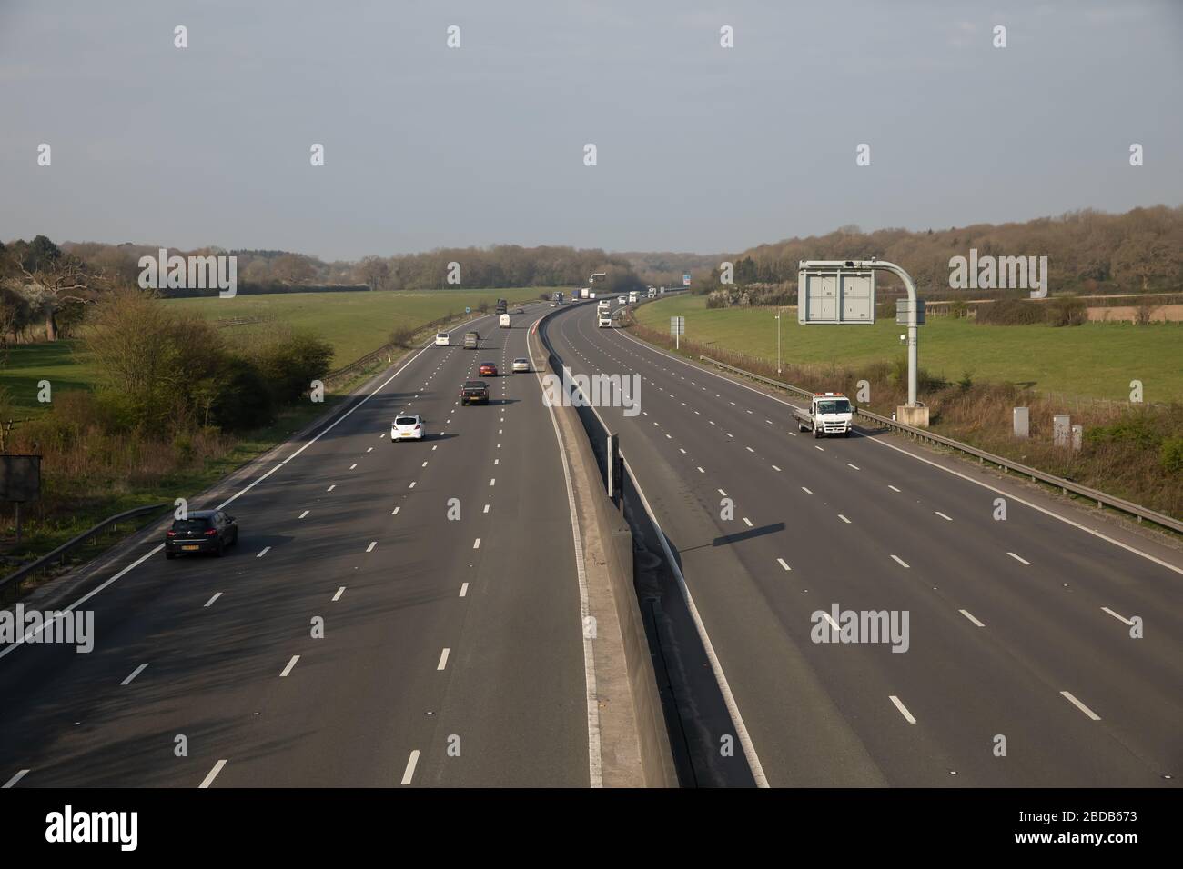 Empty m25 hi-res stock photography and images - Alamy