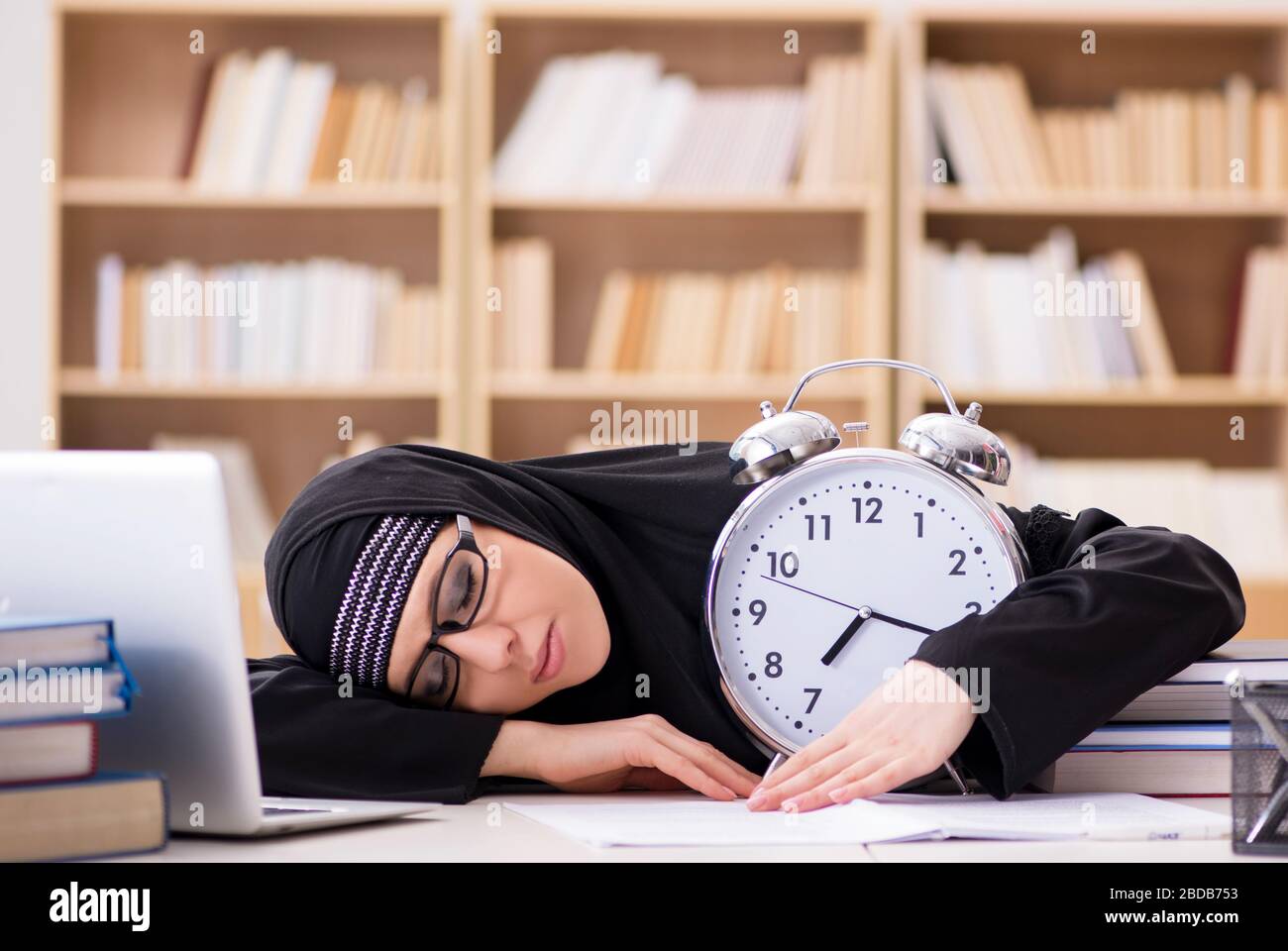 The muslim girl in hijab studying preparing for exams Stock Photo - Alamy