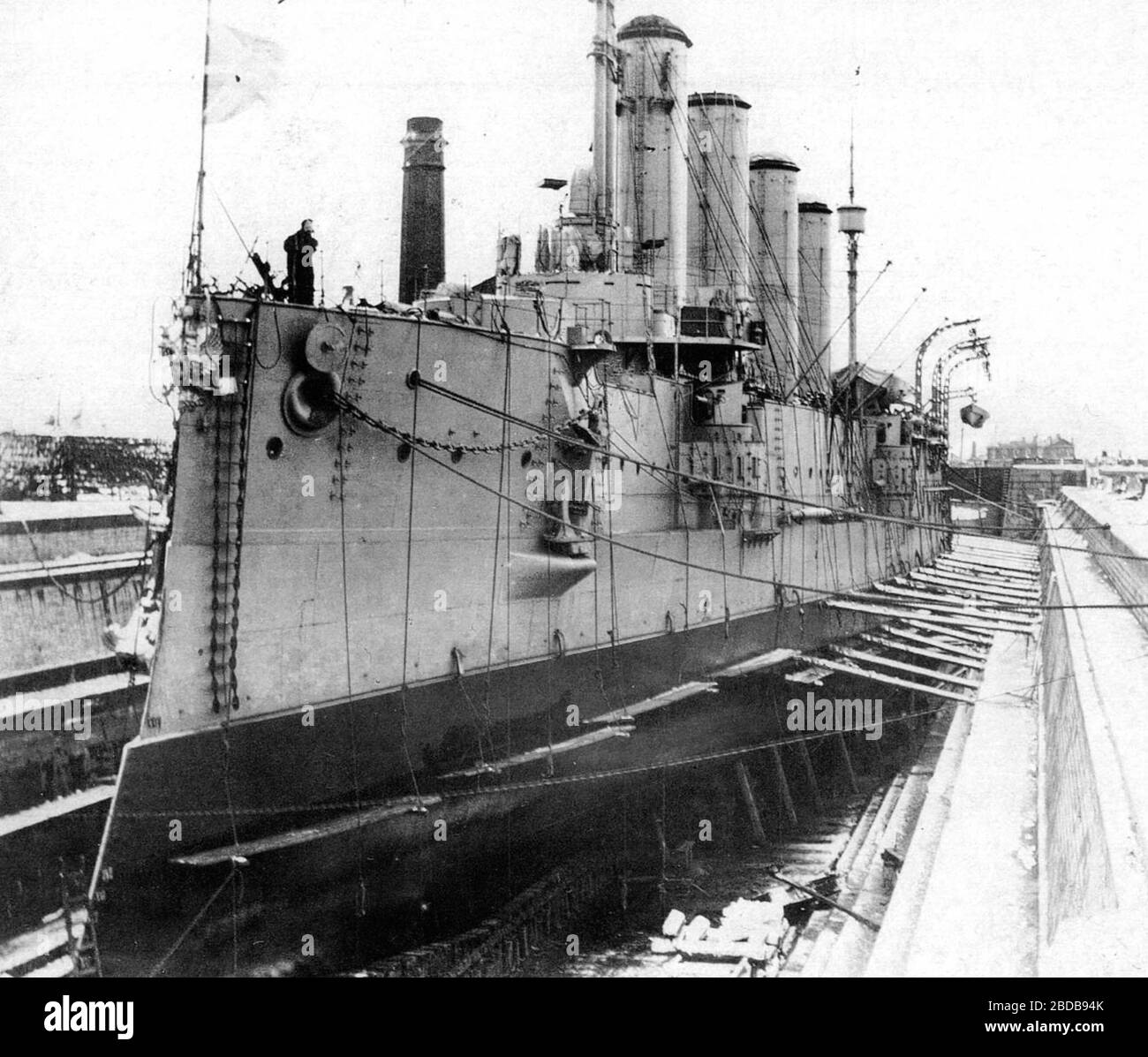 Russian bayan hi-res stock photography and images - Alamy