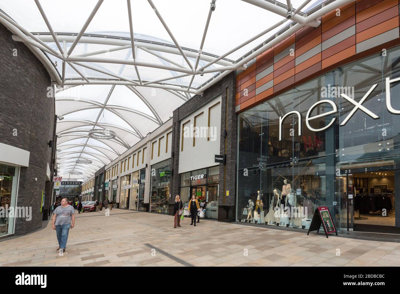 Newport wales city centre hi-res stock photography and images - Alamy
