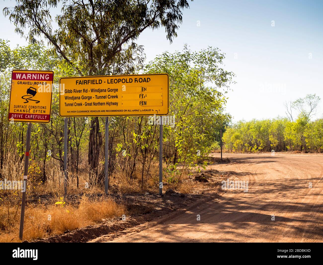 Road conditions sign for the unsealed Fairfield - Leopold Downs Road ...