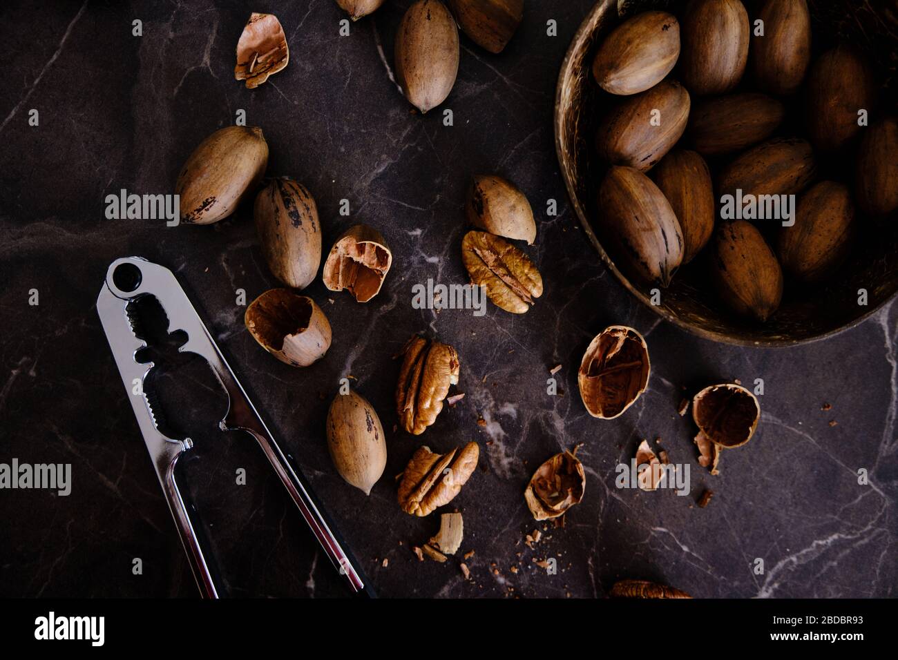 Fresh Pecan Nuts with husks Stock Photo - Alamy