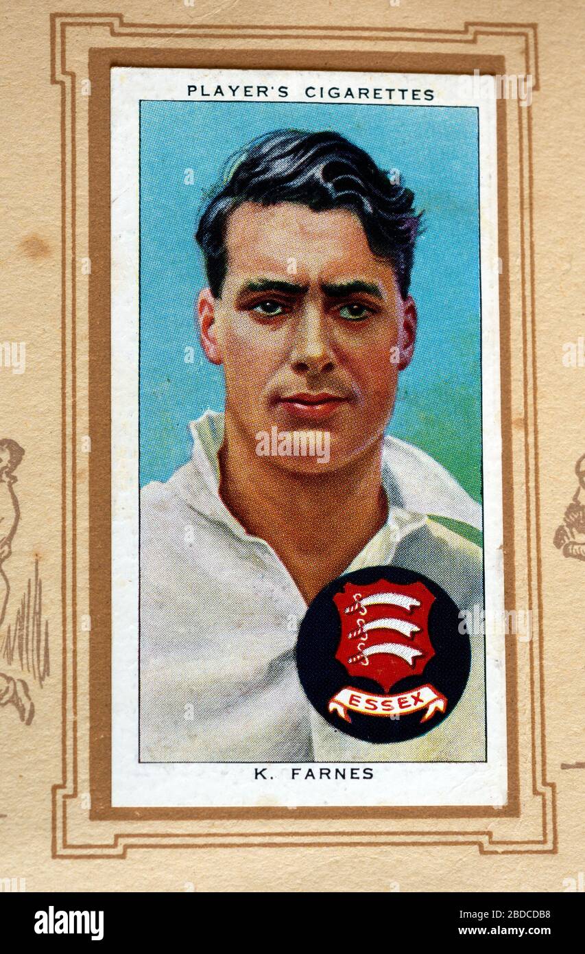Cigarette cards cricket hi-res stock photography and images - Alamy