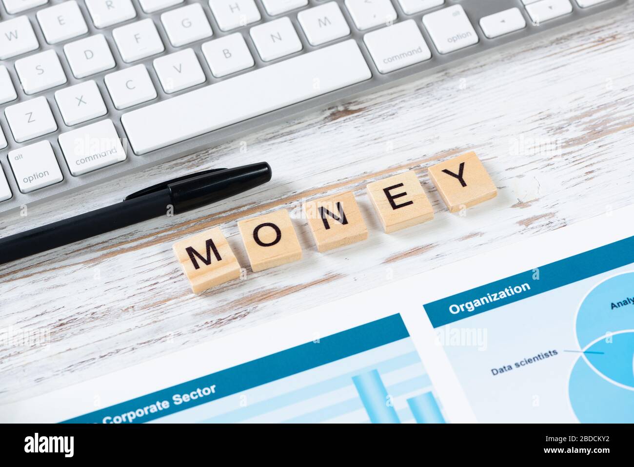 Vintage money alphabet letters hi-res stock photography and images - Alamy