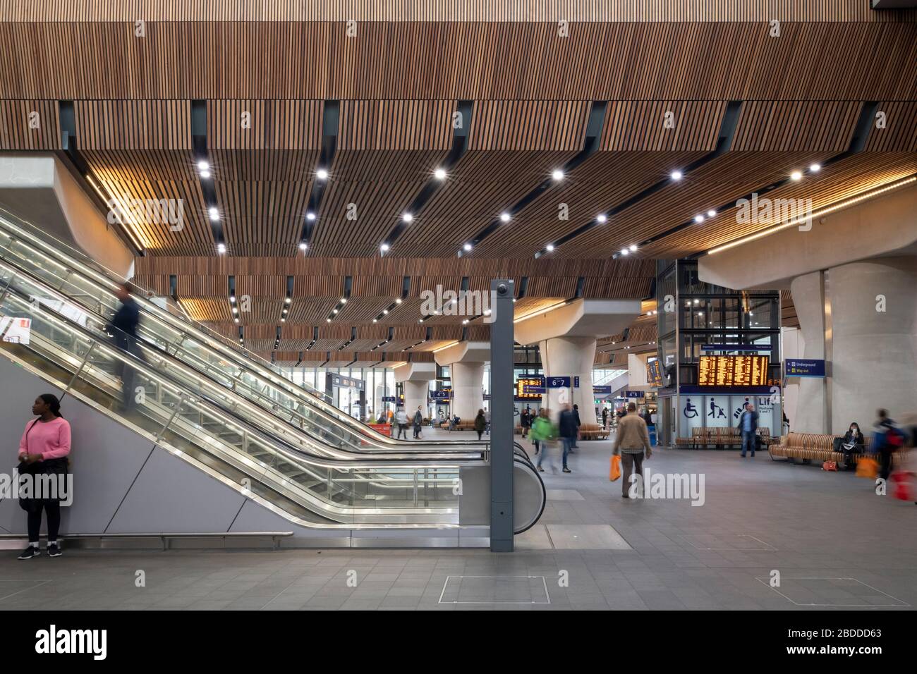 General concourse hi-res stock photography and images - Alamy