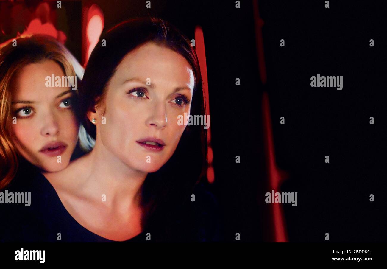 Seyfried julianne moore chloe 2009 hi-res stock photography and images - Alamy